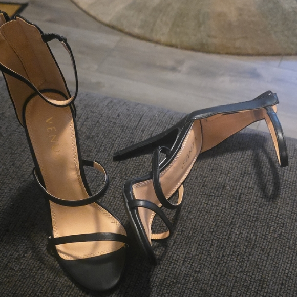 VENUS | Shoes | Venus Elegant Black Strappy Heels | Poshmark